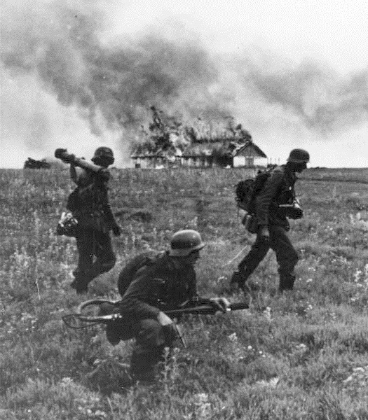 Miotacz ognia Flammenwerfer klein, verbessert (Flammenwerfer 40 ...