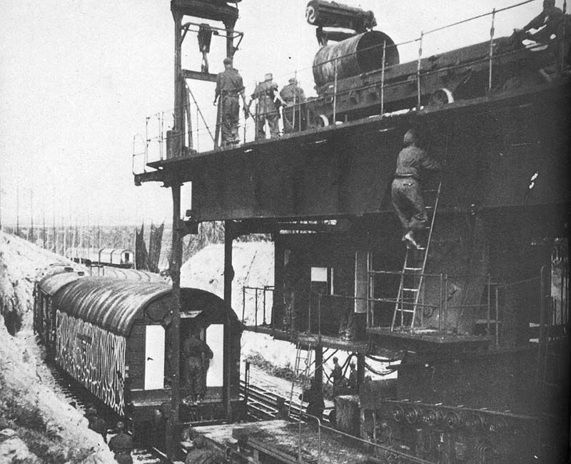 Armata kolejowa 80 cm schwerer Gustav Gerät (Eisenbahn) | Encyklopedia ...